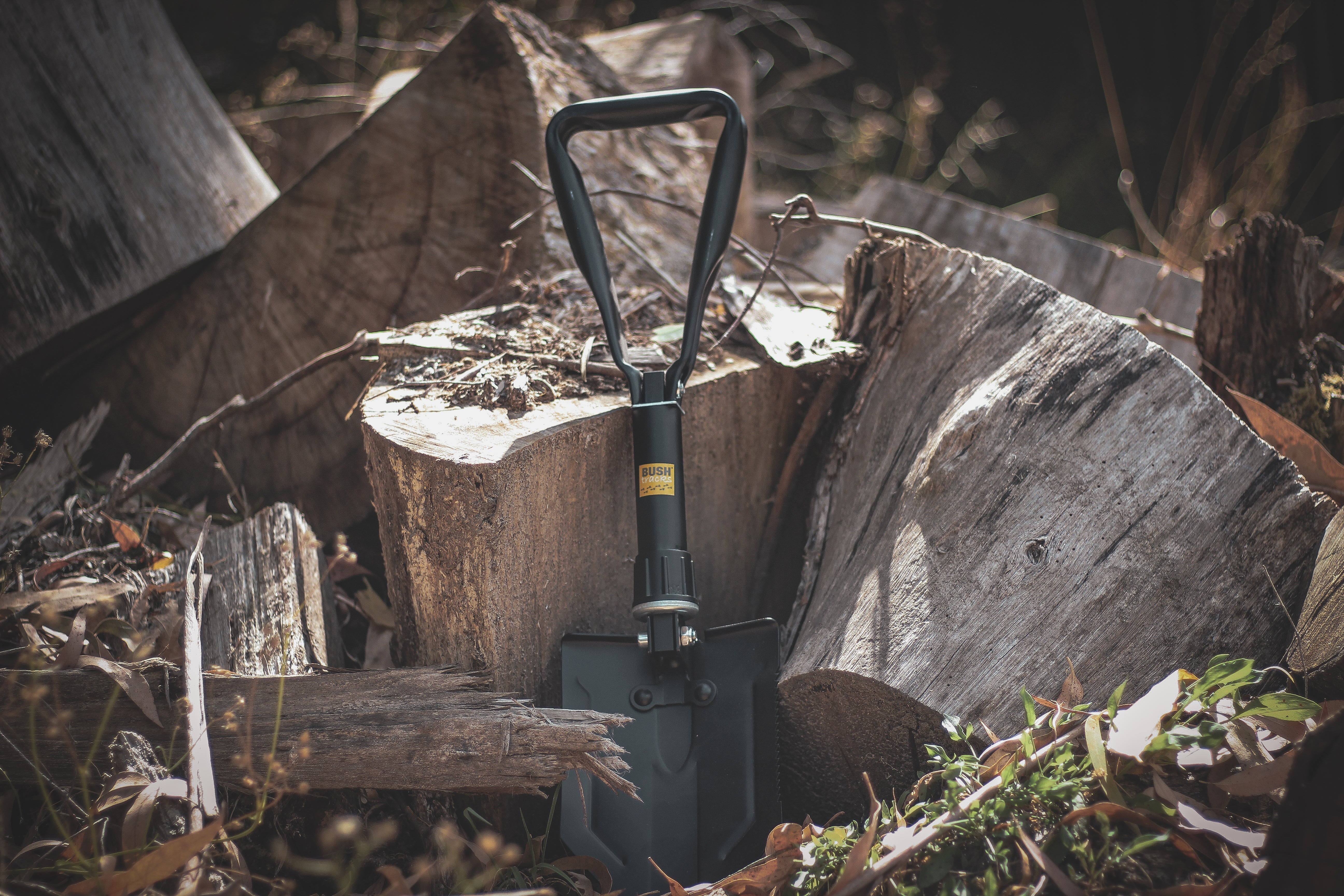 Outdoor Tools – Bush Tracks